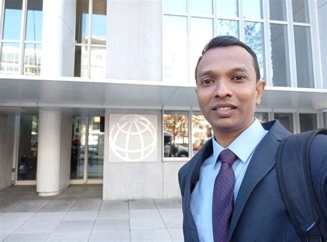 Chaminda Jayasekara On Linkedin Participating In A Meeting With The