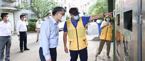 胡广杰区长赴曲阳路街道开展“防疫情、稳经济、保安全”大走访、大排查 实地检查创文及 “双路长制” 推进落实工作情况文明城区