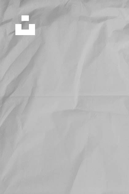 갈색 나무 테이블에 흰색 프린터 용지 사진 Unsplash의 무료 회색 이미지