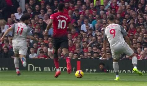 Roberto Firmino Sickening Pics Show Extent Of Liverpool Stars Injury