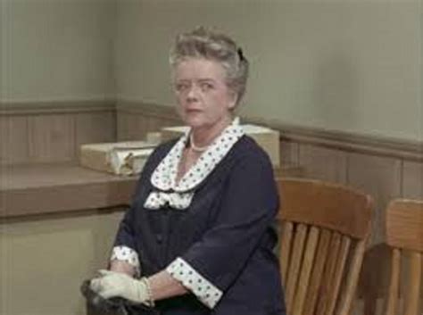 Aunt Bee Takes A Job 1965