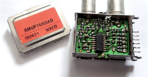 I2c Analog Tv Modulator Controlled By Arduino · One Transistor
