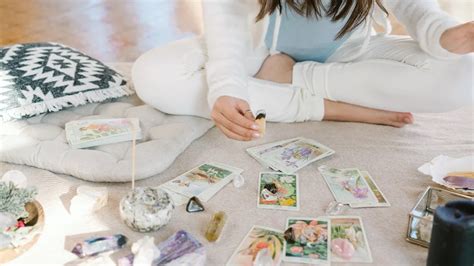 Гороскоп за картами Таро на 2 березня для всіх знаків Зодіаку Читайте