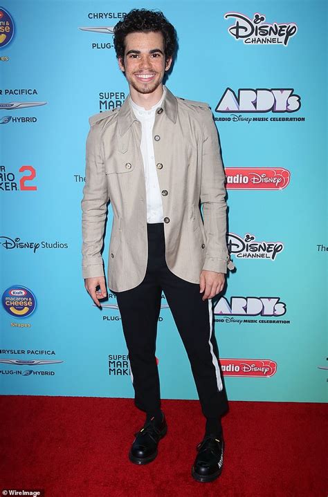 8 Hot Sexy Libby Boyce Bikini Pics