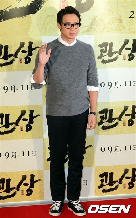 [사진]박유천 영화 관상 시사회 나들이 네이트 연예