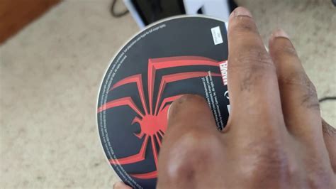 Ps5 How To Insert Disc Correctly Ps5 Insertdisc Tryingtohelp Youtube