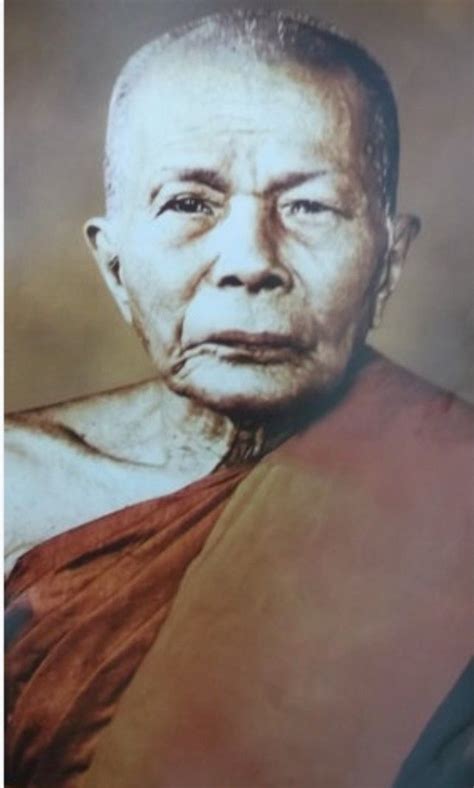 Luang Phor Daeng Amulet Set Wat Khao Bandai It Hobbies And Toys