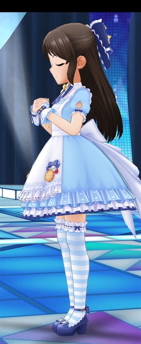 🎀데레스테 디테일 봇 On Twitter 블랑 아리스 뜯어보기 이상한 나라의 앨리스를 모티브로 한 드레스 파란 미니 드레스에 하얀 앞치마를 입고 무릎을 덮는 니삭스를