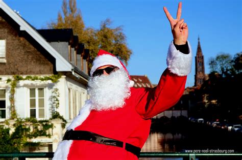 Le Père Noël Vous Invite à Strasbourg Visites Guidées Au Marché De Noël