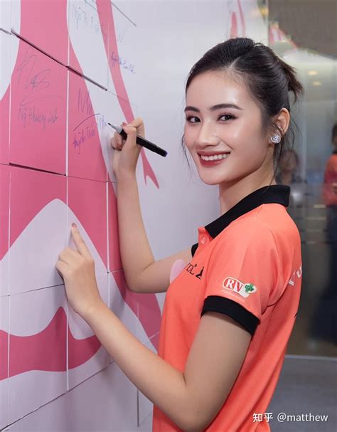 2023年越南世界小姐黄陈意儿风采 知乎