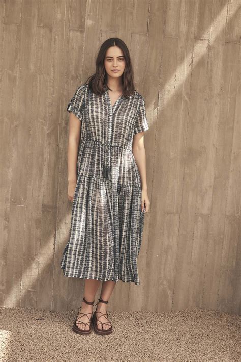 Caravan And Co Moonlight Wave Button Front Dress Thyme Clothing