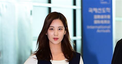 포토엔 서현 늦가을 느낌 물씬나는 패션공항패션