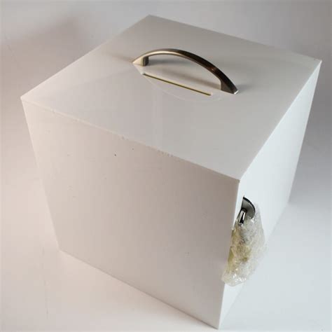 The Original Eric Samuels White Box Mentalism Switching Forcing Box