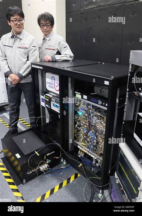 The Optical Lattice Clock Aether Clock Oc 020 In Unveiled At Shimadzu Keihanna Research Center