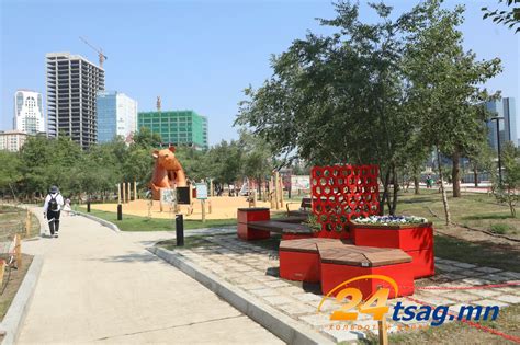 ФОТО “Рио Тинто” группын тохижуулсан цэцэрлэгт хүрээлэн үүд хаалгаа нээлээ