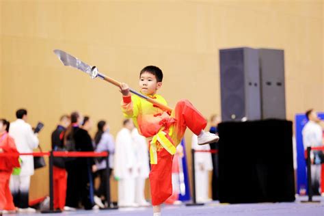 射击赛场看武术比赛 领略大运场馆魅力 封面新闻