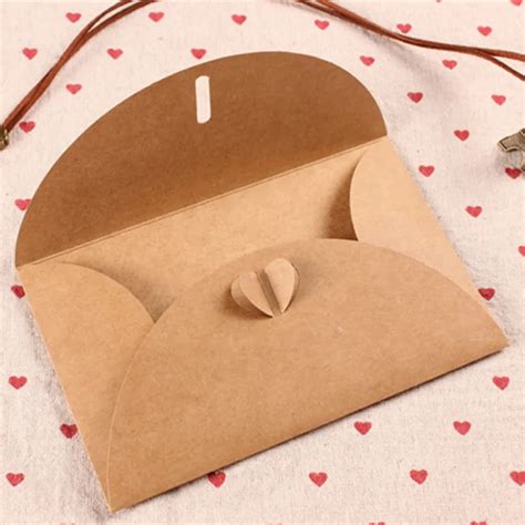 11cm175cm Heart Clasp Kraft Paper Packaging Envelopes For Postcard