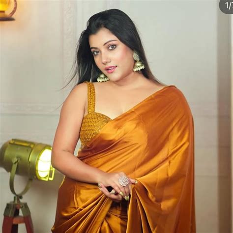 Saheli Debray Bongprincess • Instagram Photos And Videos