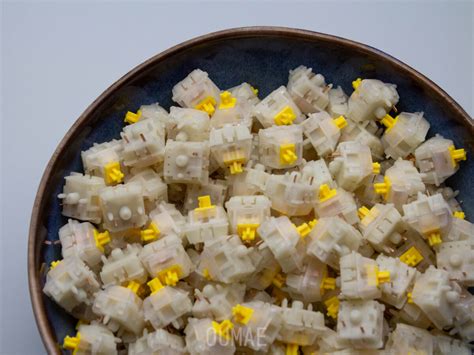 Gateron Milky Yellow Pro - OUMAE