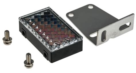 E R Omron Omron Sensor Reflector For Use With Retro Reflective Photoelectric Sensors With M