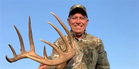 Mike Hinkle Social National Deer Association