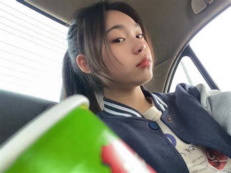 清纯女高中生