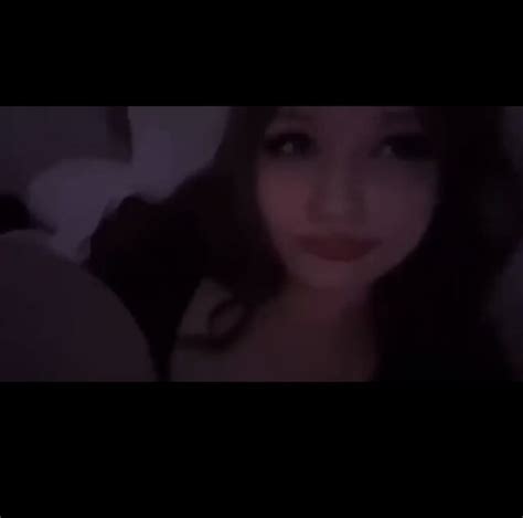 Who Is This Girl Masturbating With A Dildo I‘ve Been Searching For