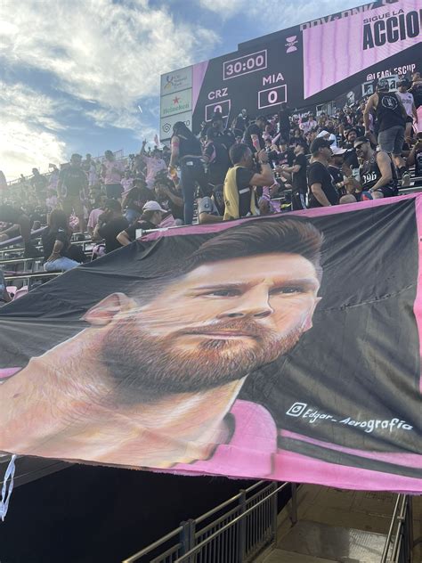 Messi Xtra On Twitter لافتات الأسطورة في المدرجات🔥🔥