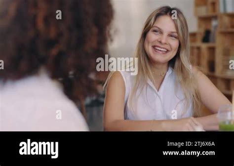 Gossip Girl School Stock Videos And Footage Hd And 4k Video Clips Alamy