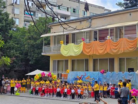 Концерт в навечериетпо на 1 юни се проведе в ДГ Зорница Плевен Плевен прес Новини и