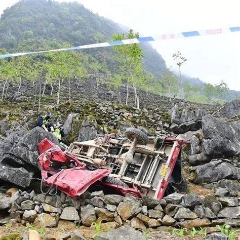 6死2伤广西一司机无证醉酒违法载人等导致惨剧 农村 道路 车辆