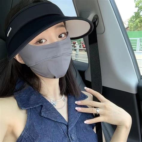 Khẩu Trang Chống Nắng Chống Tia Uv Upf 50 Cả Nam Và Nữ Thích Hợp Tặng Kèm Túi Zip Shopee