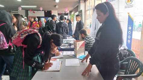 Feria Colegio Rafael Bernal Unidad de Quejas Reclamos y Atención al Ciudadano