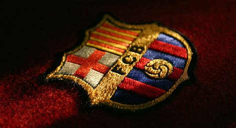 Download Fc Barcelona Logo Patch Desktop Wallpaper