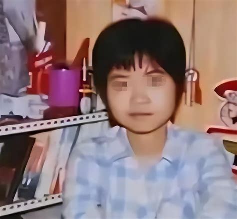 09年上海女研究生带母上学，两个月后在宿舍自缢身亡，怎么回事？