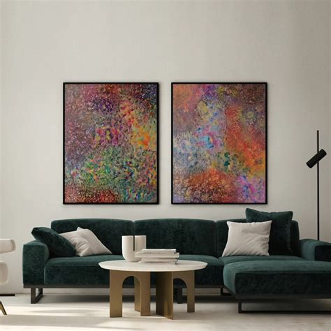 아트1 우주적 풍경을 통해 내면세계를 표현하는 김기섭 작가를 소개합니다💁 김기섭 작가는 다채로운 Facebook