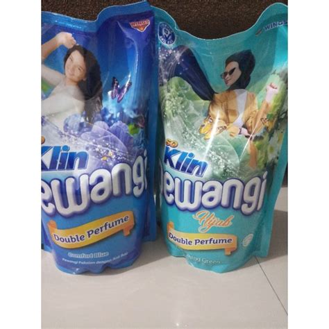 Jual So Klin Pewangi Hijab 1800ml Shopee Indonesia
