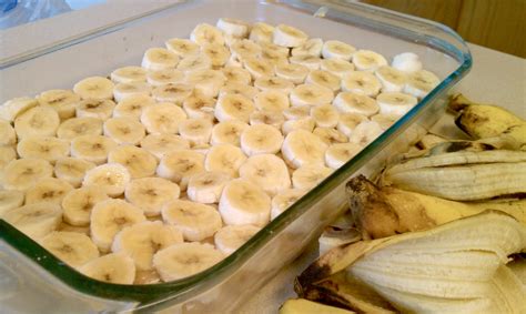 Salted Caramel Banana Pudding Cheesecake Everyday Champagne