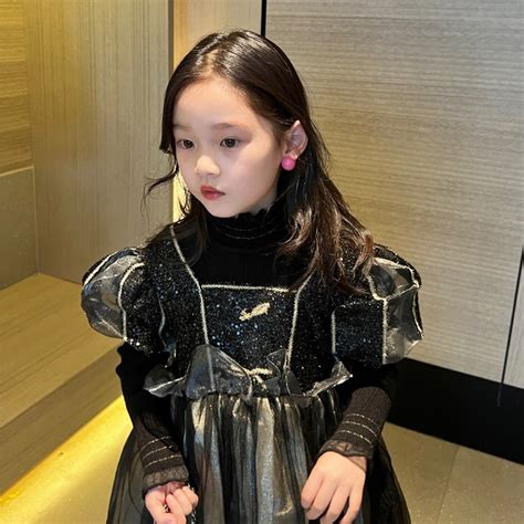 女童加绒公主裙纱裙篷篷裙气质连衣裙中大童超大摆裙子 气质打底 虎窝淘