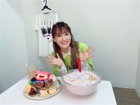 📸 画像：i☆ris 茜屋日海夏、自身初の誕生日ライブをyoutubeで開催！大量の『ねるねるねるね』を混ぜてみた企画も｜i☆ris 茜屋日海