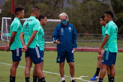 Léo Pereira Consolidado Como Titular Reservas Em Alto Nível E