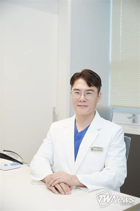 중년 눈 성형 선택 시 주의점은