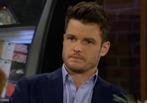 Young And The Restless Spoilers Kyle Hits Rock Bottom Audra Switches