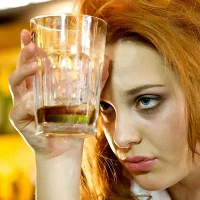 Qu Pasa Si Mezclo Alcohol Con Bebidas Energizantes Riesgos Para La Salud