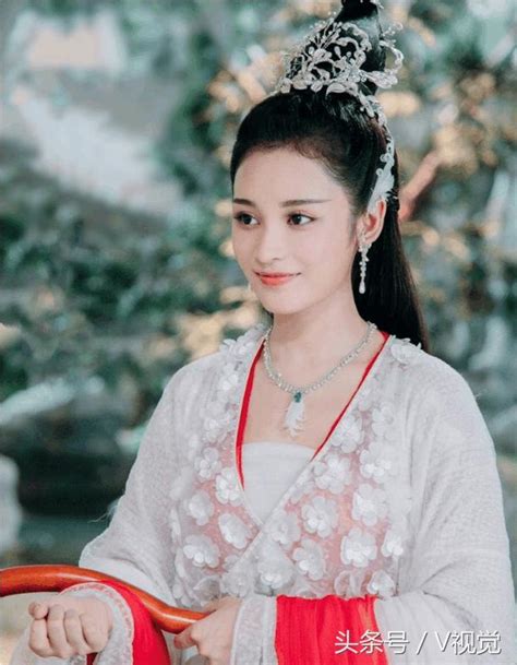 《香蜜沉沉燼如霜》中的女演員 每日頭條