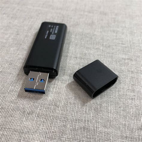 Yahooオークション エレコム 外付けssd 250gb ポータブル Esd Emc02