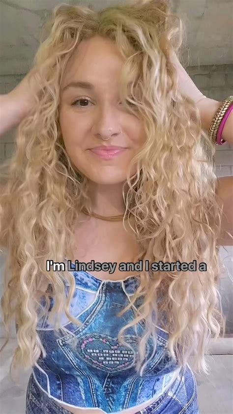 ᴛandᴀ ꜰᴏʀ ᴛʜᴇ ᴄᴜʀɪᴏᴜꜱ ᴀɴᴅ ᴄᴏꜱᴍɪᴄ Hello 🥰🥰🥰 Im Lindsey ⤵️ Im The Founder Of Tanda The A Stands