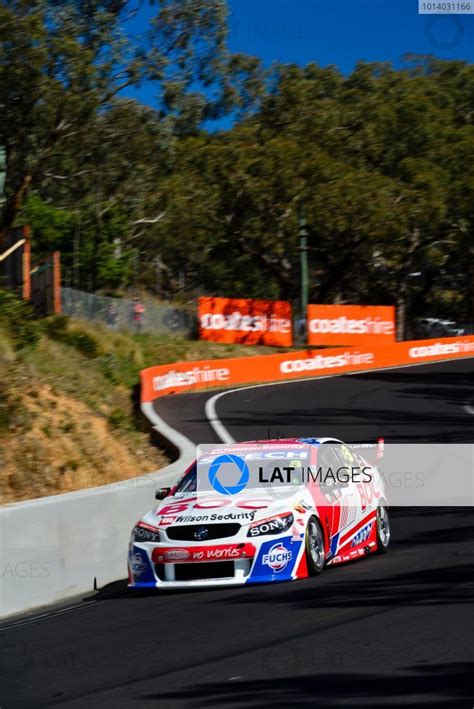 2013 V8 Supercar Series Bathurst 1000 Km Mount Panorama New South