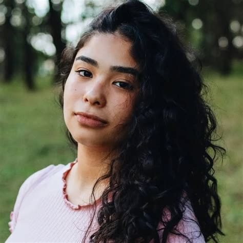 Gata Agata Rod On Threads