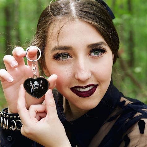 Melody Cristea Amazing Lead Vocalist Of Liliac Facebook